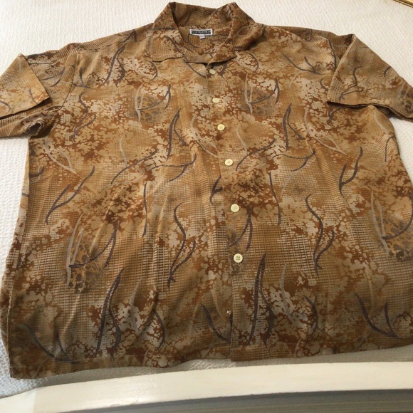 Mench | Shirts | Vintage Mench Italy New York Big Collar Polyester ...